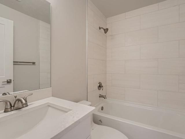 Spacious Apartment on Alki Beach! Studio Apartment for Rent at 2324 Bonair Pl Sw, Seattle, WA 98116 Alki