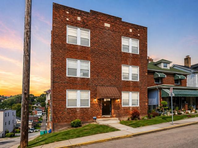 Spacious Apartments in Dormont * Pet Friendly * Walk to W. Liberty Ave Shops * Available Now