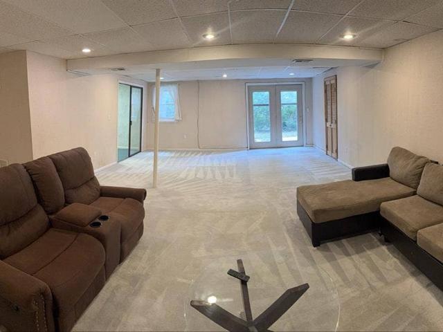 Spacious Basement Apt/ Private