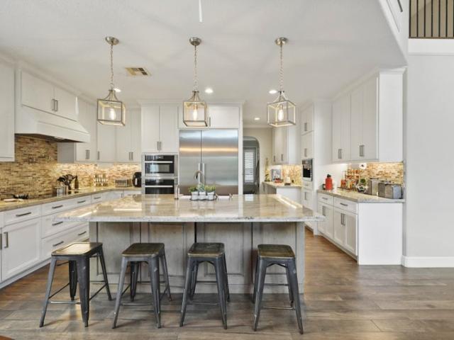 Spacious & beautiful Katy House with Pool in Cinco
