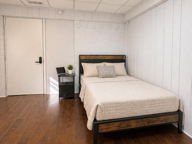 Spacious Bed Garland Retreat – Newly Renovated &