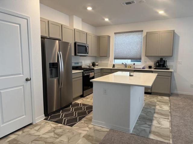 Spacious Bedroom in a new home for Rent – $800