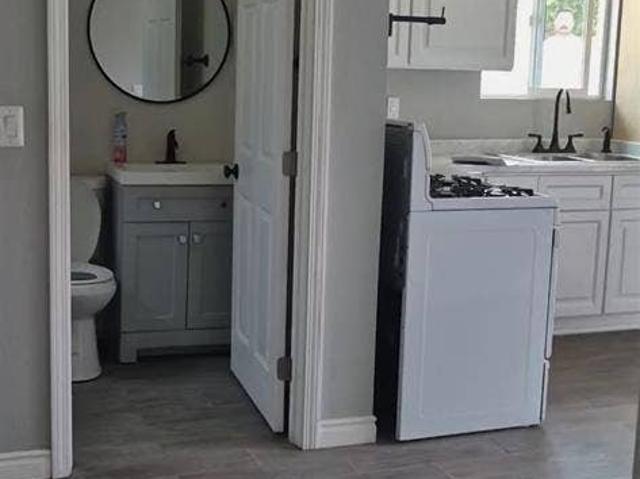spacious bedroom in 2bd 1bh house