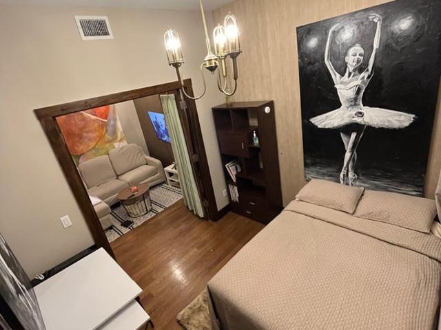 Spacious Brooklyn Room