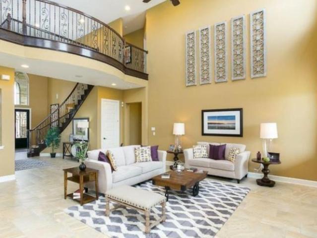 Spacious, bright, and cozy gem in Converse San Ant