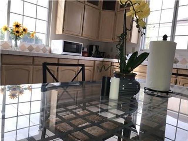 Spacious, Bright, near USC Keck, Downtown