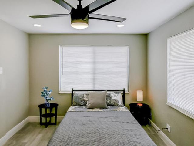 Spacious & comfortable Tampa House with Backyard