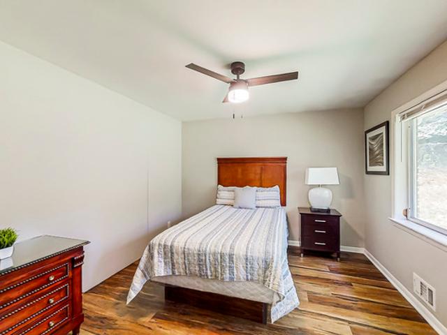 Spacious & comfortable Decatur House within walking distance of MARTA