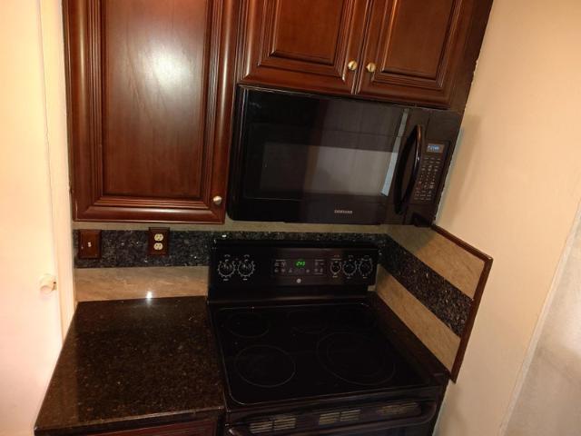 Spacious & comfy Jacksonville House