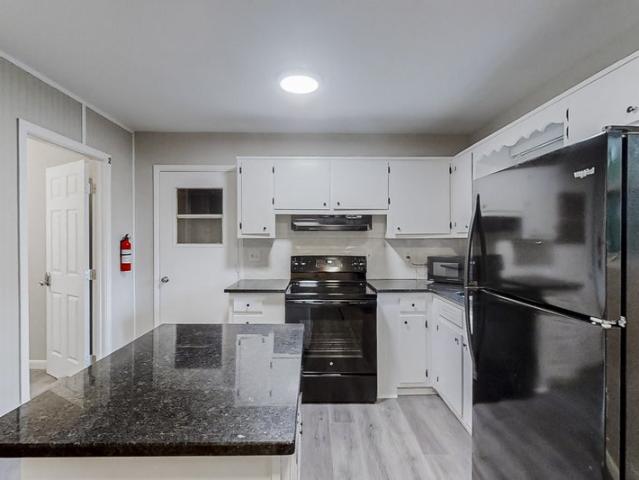 Spacious & Comfy Jonesboro Home | Fully Furnished