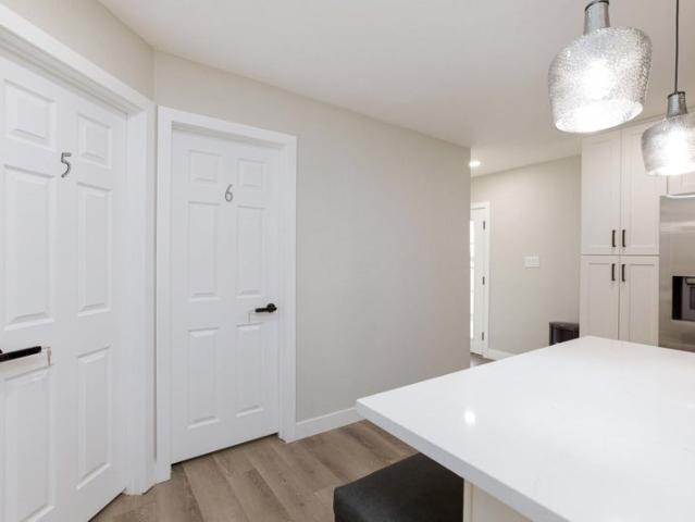 Spacious & comfy Las Vegas House with Dining area