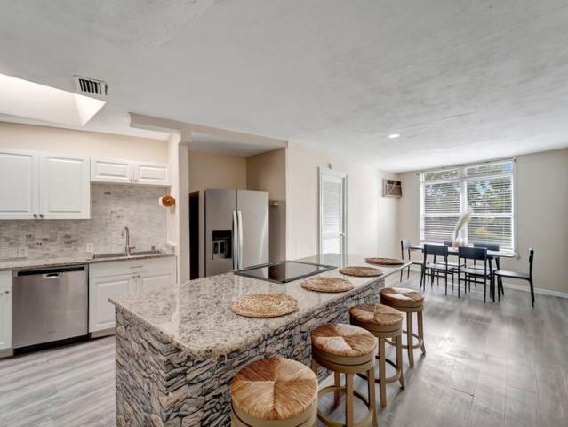 Spacious & Comfy Port Charlotte House