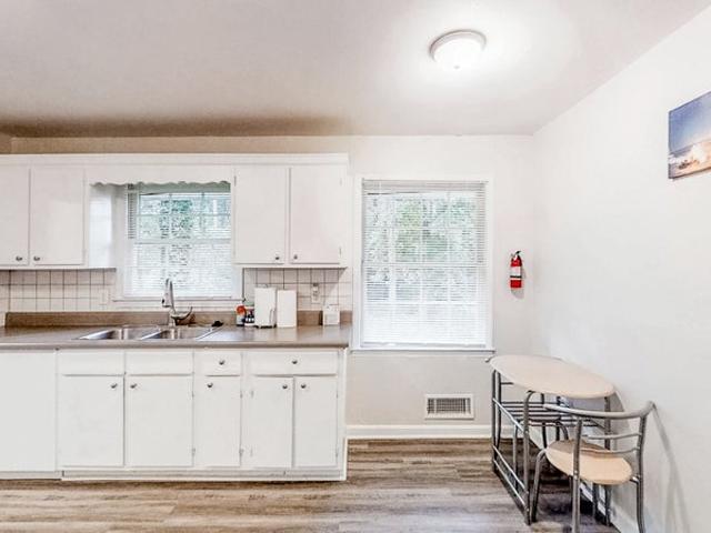 ️ Spacious Common Area—Perfect for Gatherings and