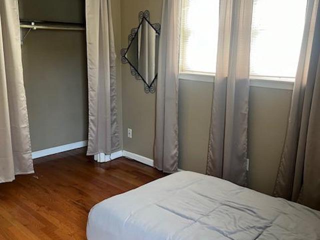 SPACIOUS,CONVENIENTLY LOCATED ROOM FOR RENT