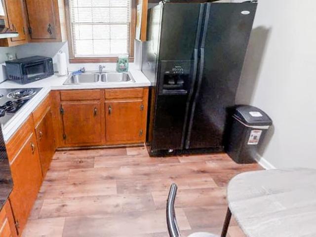 Spacious CoLiving Rooms! Free High Speed Interne