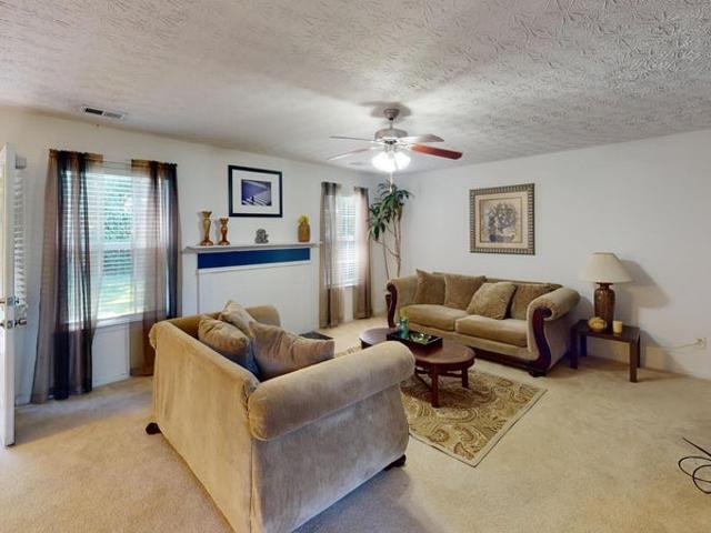 Spacious College Park Home | Modern comfort & grea