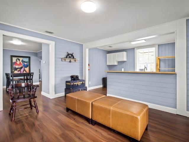 Spacious & cozy Jacksonville House with Dining are