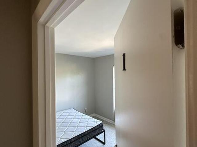 Spacious & cozy Largo House that's minutes from the beach