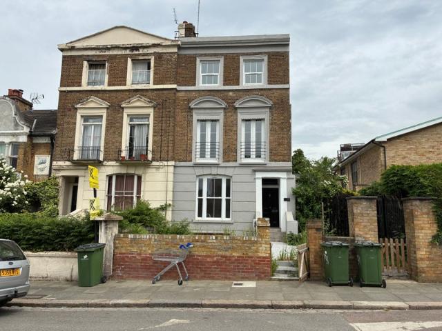 Spacious Double Rooms in Woolwich SE18
