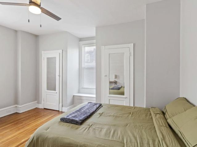 Spacious Duplex w 2 Kitchens – Available Now! Al