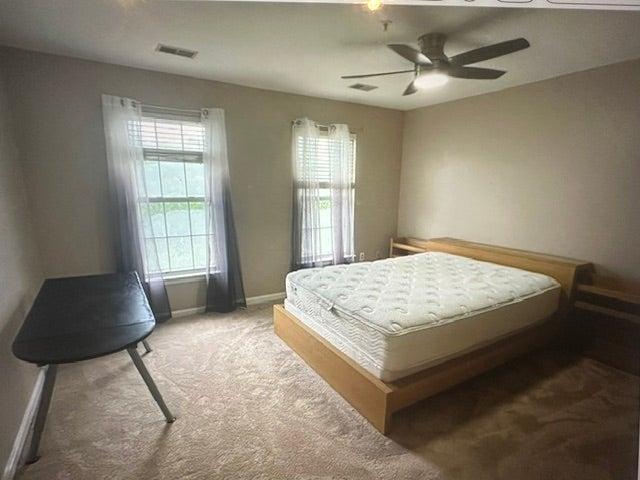 Spacious Furnished Room for Rent –Bowie, MD