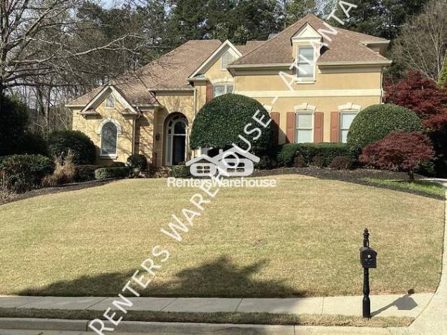 Spacious Home inside of St. Marlo CC