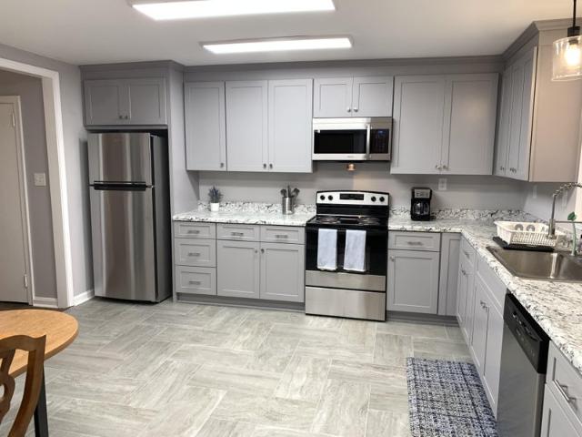 Spacious Home with 2 Fridges!