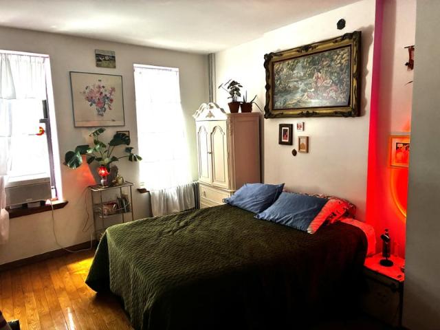 Spacious light filled getaway in Ridgewood Queens