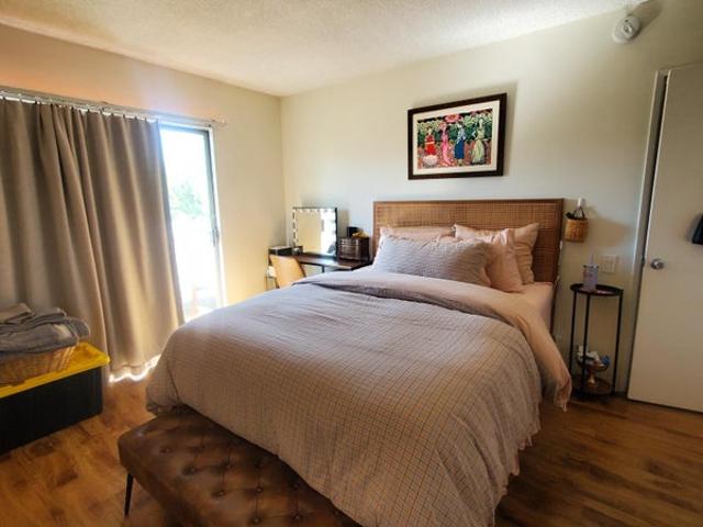Spacious Los Feliz Master
