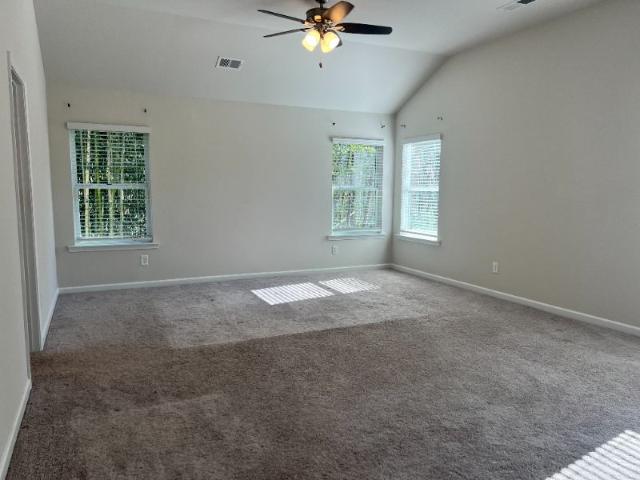 Spacious Lux Primary Suite w Private Bath & Walk