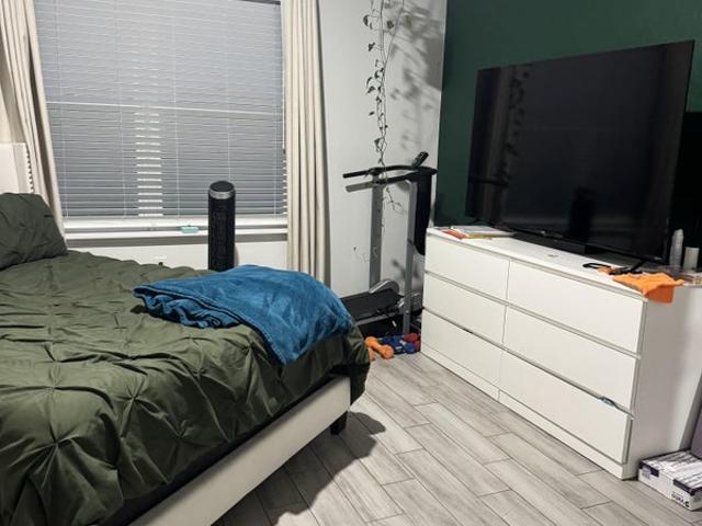 Spacious Master Bedroom and Private Bathroom