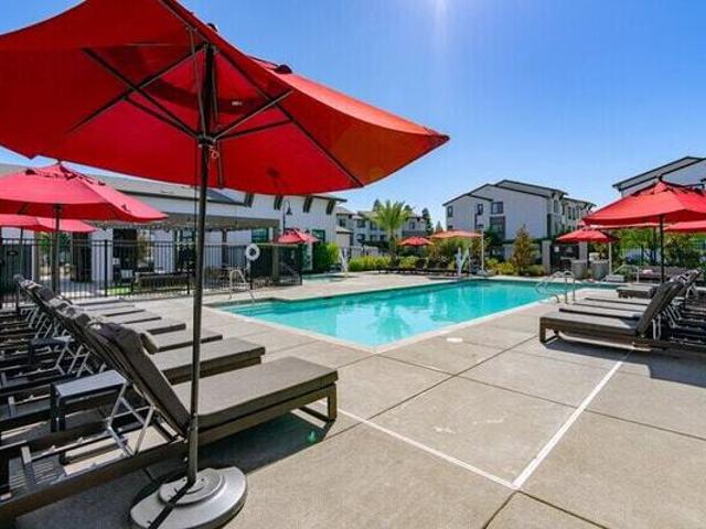 Spacious Master Bedroom for Rent in Gated Community, Perfect for couples