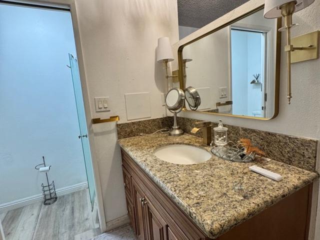 Spacious Master Suite for Rent bright and clean