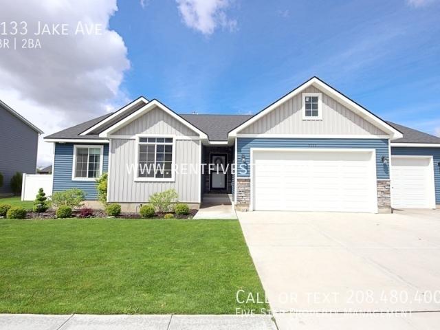 Spacious, Modern, and Beautifully Finished—This 3 Bedroom Home Has It All! Visit rentfivestar.com for details