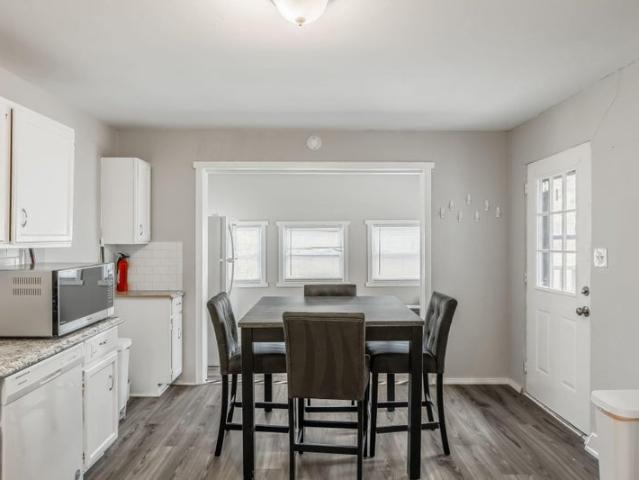 Spacious & Modern Kansas City Living Near Major E