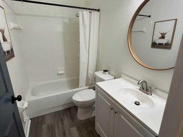 SPACIOUS & MODERN SUITE | FOR PROFESSIONALS