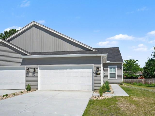 Spacious New 2BR/2BA Duplex Outside Of Cincinnati