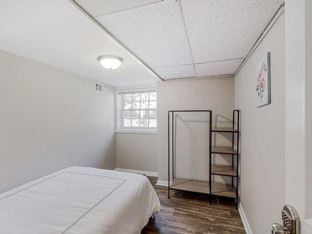 Spacious & Newly Remodeled Pinemark Home | No Move In Fee | Driveway & Street Parking | Free Wi Fi | Heating & Cooling | In Unit Washer & Dryer | 5 Nearby Bus Stops | Close to Transit & Everyday Amenities