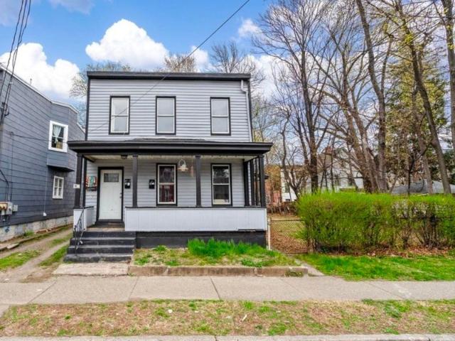 Spacious Newly Renovated 1BRConvertible 2BR with P