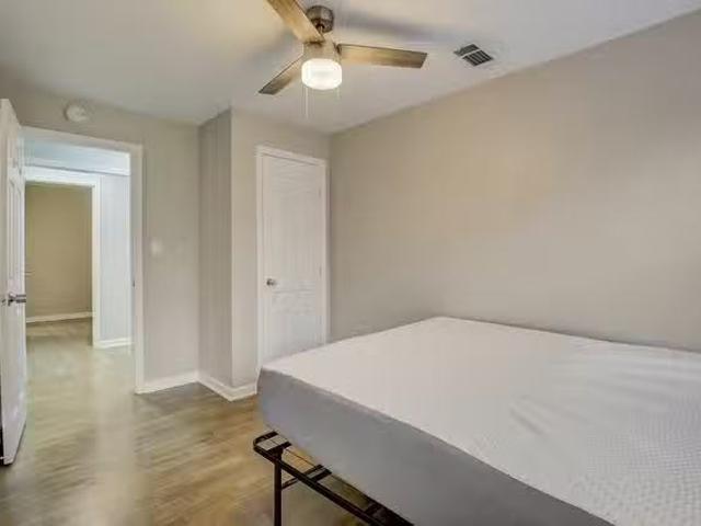Spacious & newly renovated Austell House id. 6881