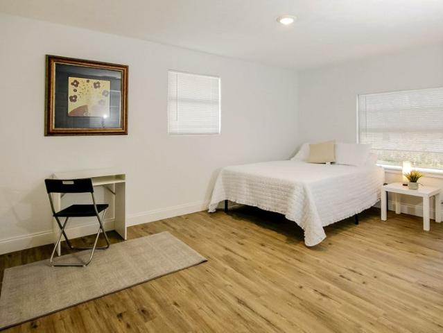 Spacious & newlyrenovated Tampa House