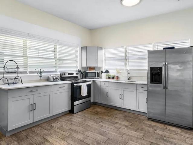 Spacious & newlyrenovated Historic Ybor city House