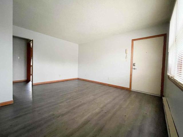 Spacious Northside Apartments 1 Bedroom Apartment for Rent at 111 E Streeter Ave, Muncie, IN 47303