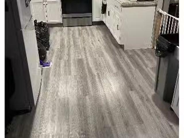 Spacious one bed room apartment 119 2nd St
