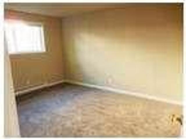 Spacious One Bedroom with Balcony