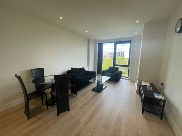 Spacious One Bedroom Apartment in AberfeldyVillage