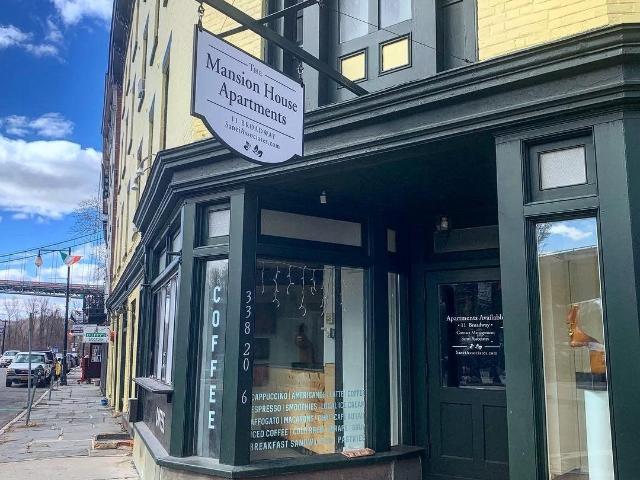 Spacious One Bedroom available in the heart of the Rondout district of Kingston