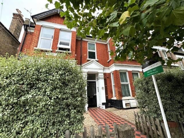 Spacious One Bedroom Flat to Rent, N15