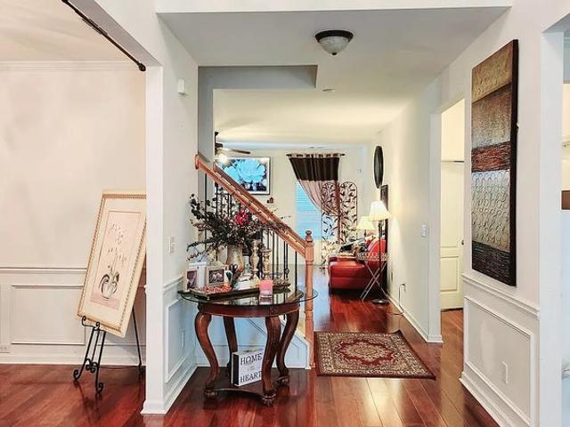 Lovely room in Covington