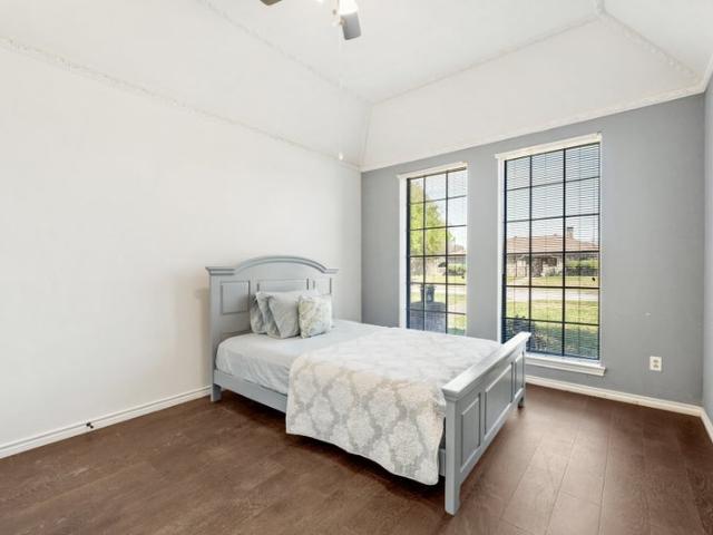 Spacious private Rooms in Richardson